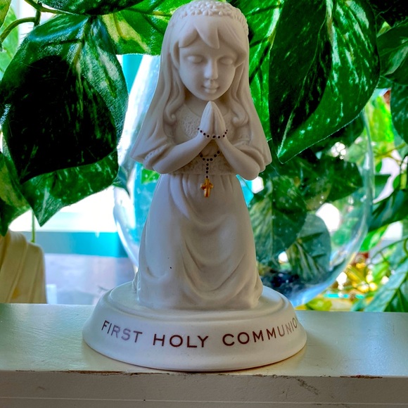 Hallmark | Other | Hallmarks Ceramic First Holy Communion Girl Figurine ...